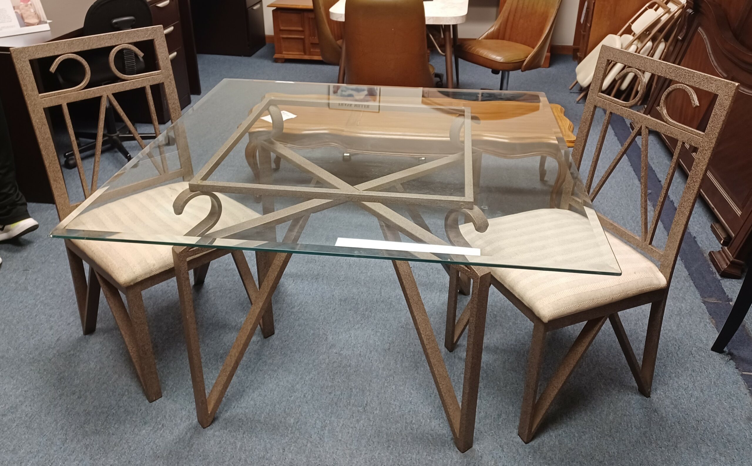 Outside Table | Habitat for Humanity of Central Iowa